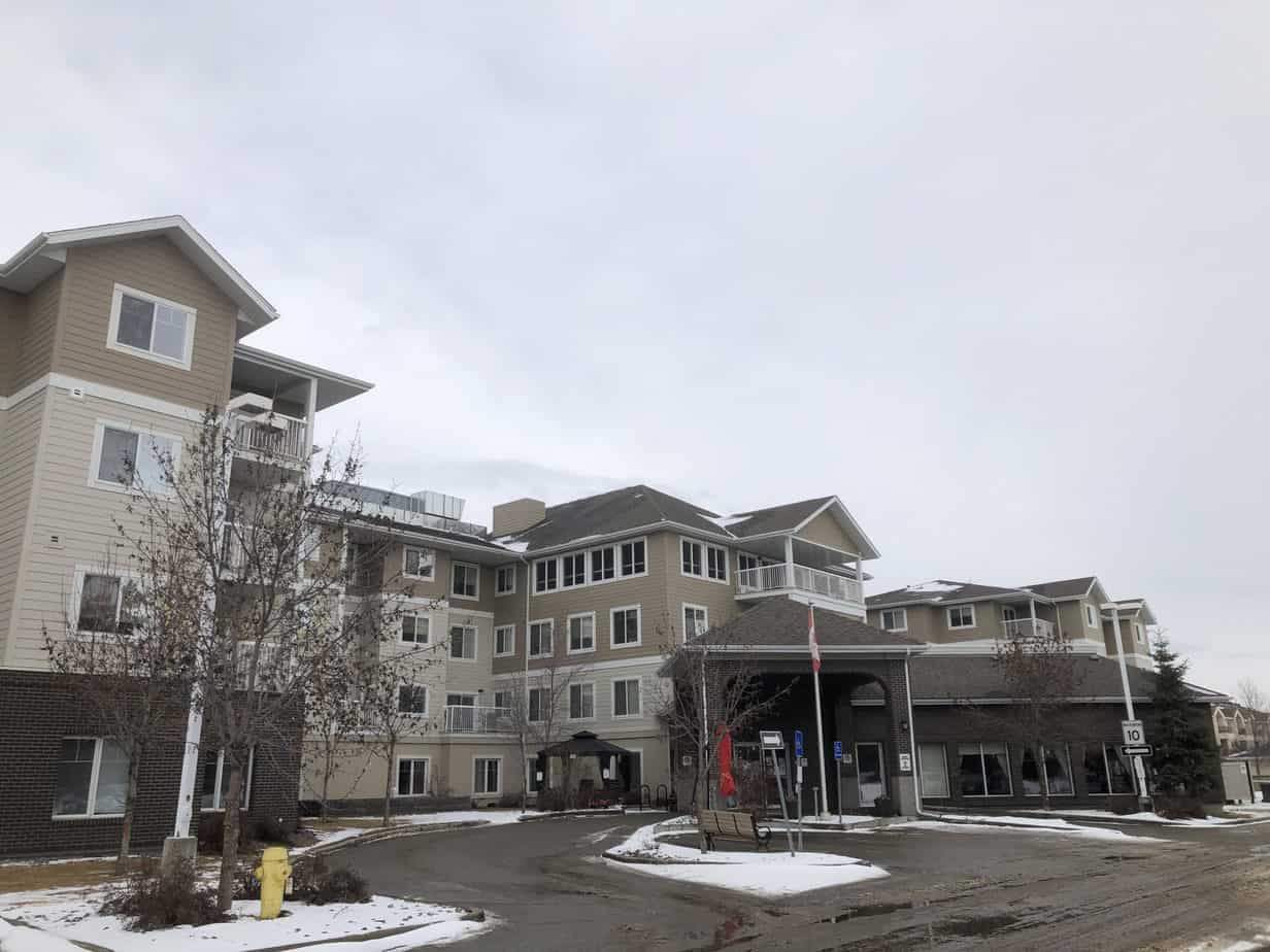 Lifestyle Options Whitemud · Edmonton Retirement Residence